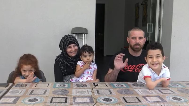 La famiglia del piccolo Mustafa saluta Siena e la diocesi con un video ... La famiglia del piccolo Mustafa saluta Siena e la diocesi con un video ...